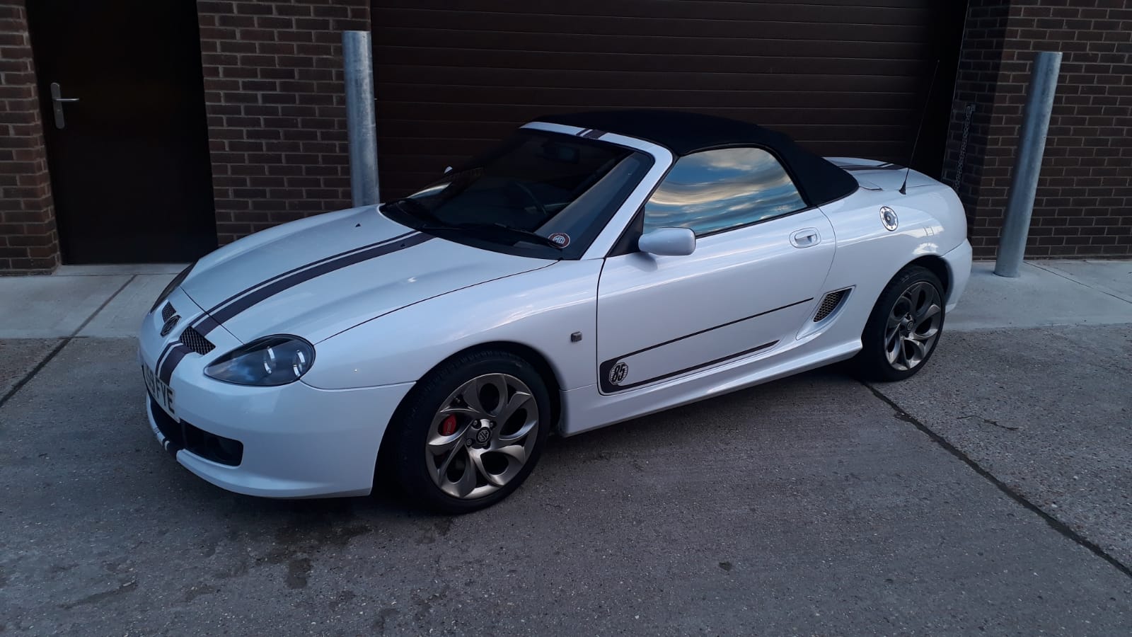 New Arrival - 2009 MGTF 8th Anniversary - Bridge Classic Cars