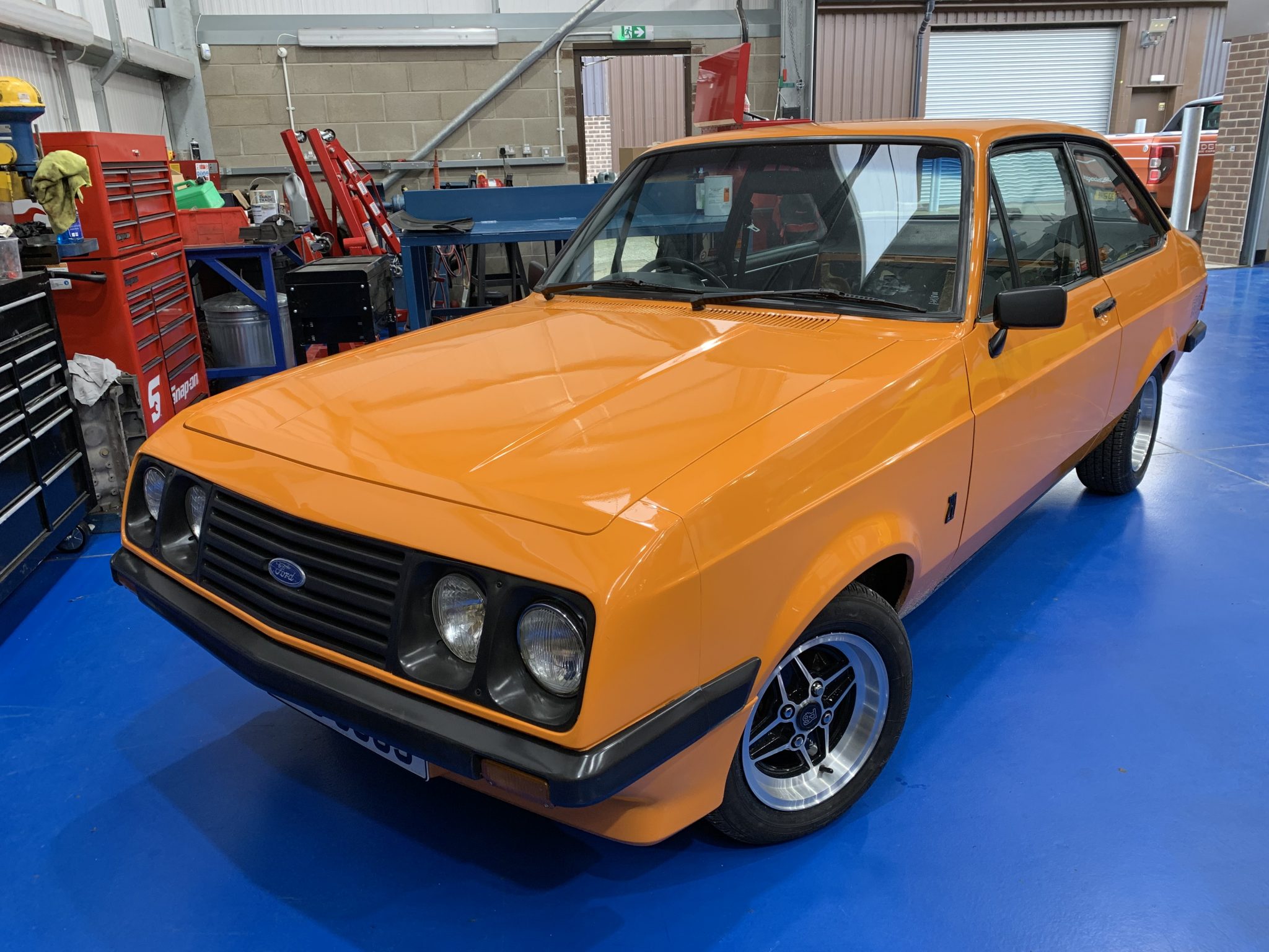 Removing our RS2000 interior - Bridge Classic Cars