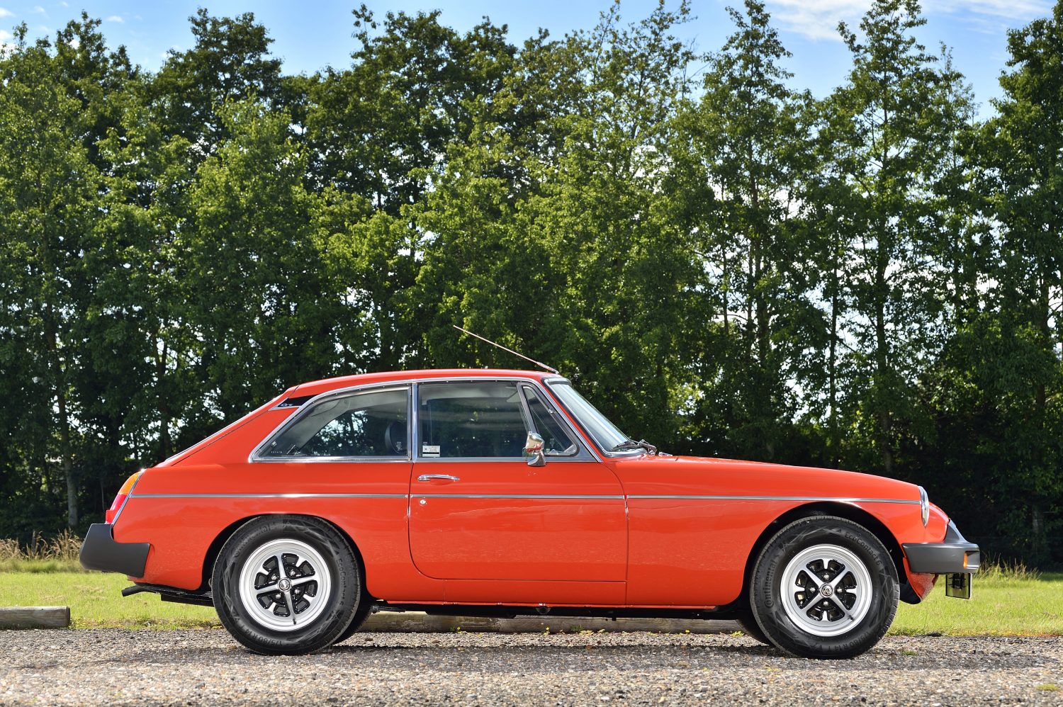 1977 MGB GT - Restoration back in for minor works - Bridge Classic Cars