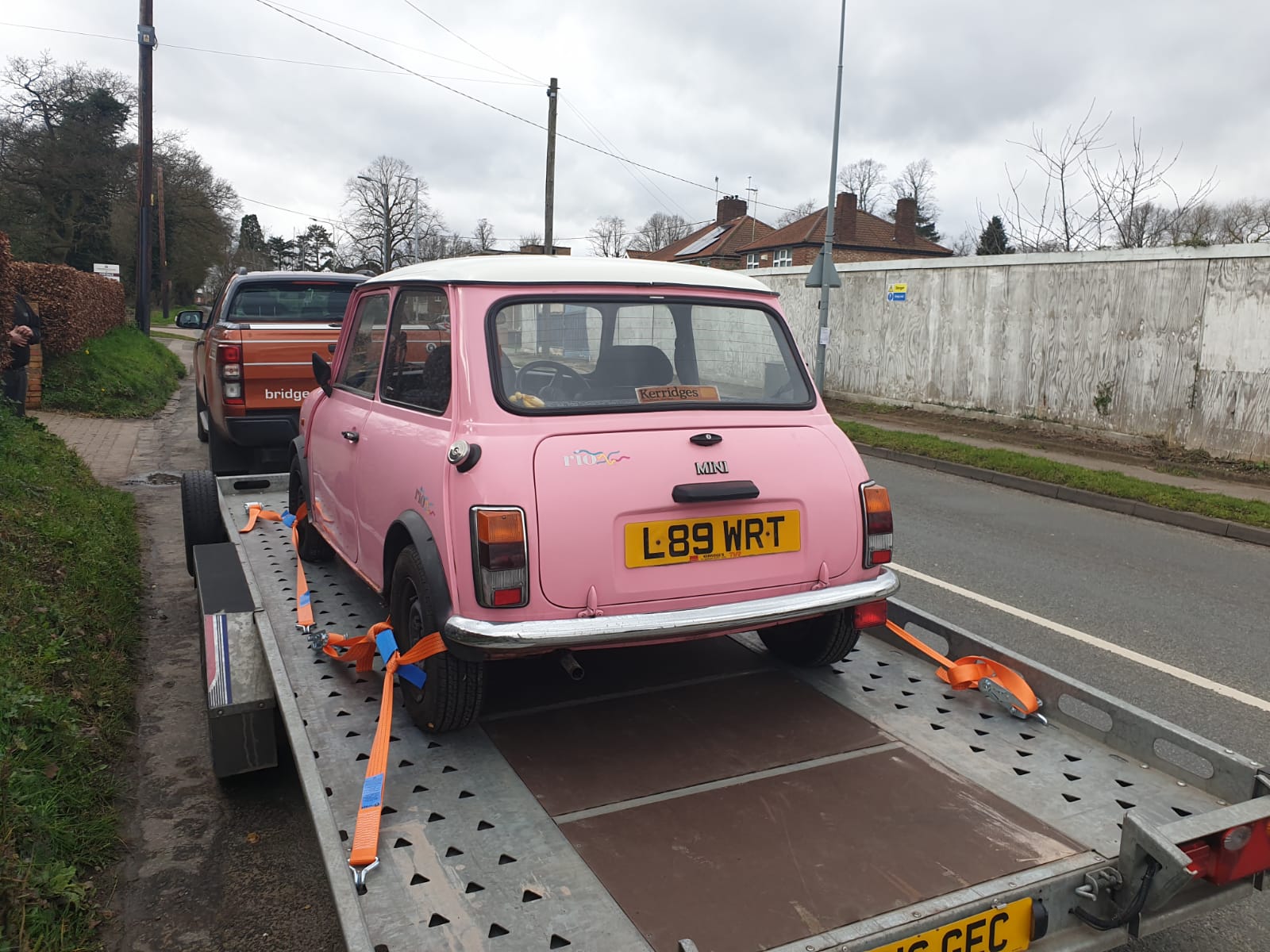 Collecting a 1993 Rover Mini - Bridge Classic Cars