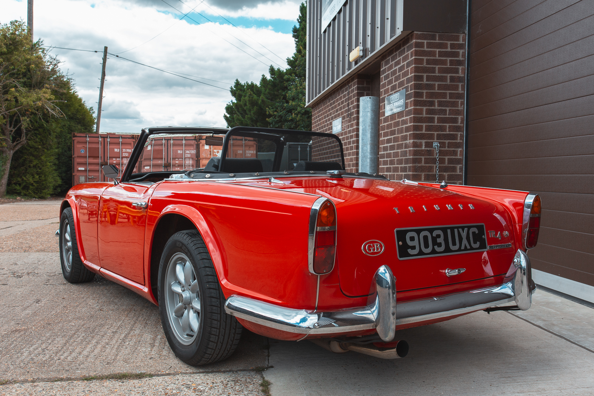 1962 Triumph TR4 : - Bridge Classic Cars : Bridge Classic Cars