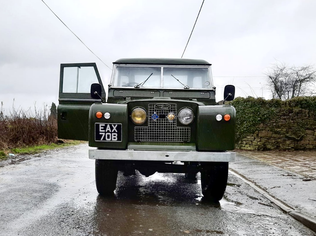 Classic Land Rover Arrival At HQ - Bridge Classic Cars
