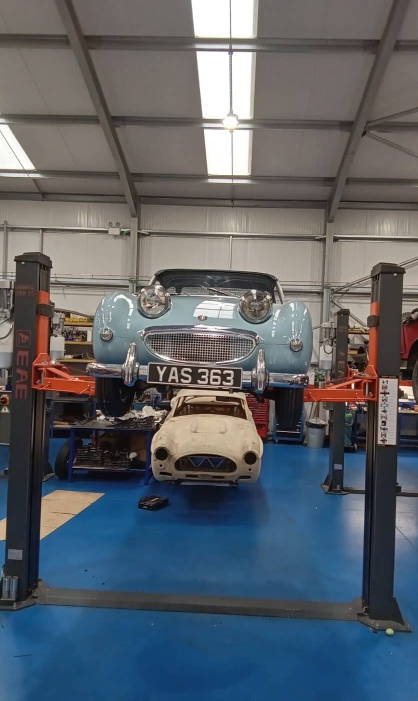 Bonnet Assembly Complete - Bridge Classic Cars