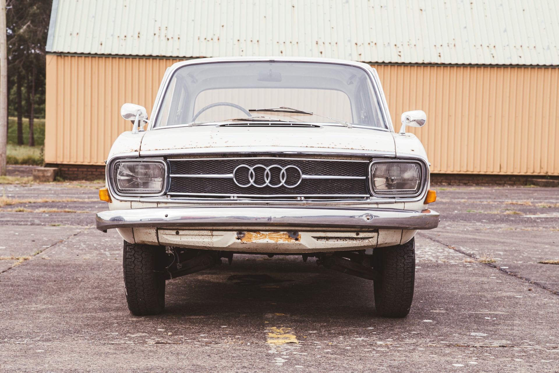 Audi 70L Photoshoot - Bridge Classic Cars