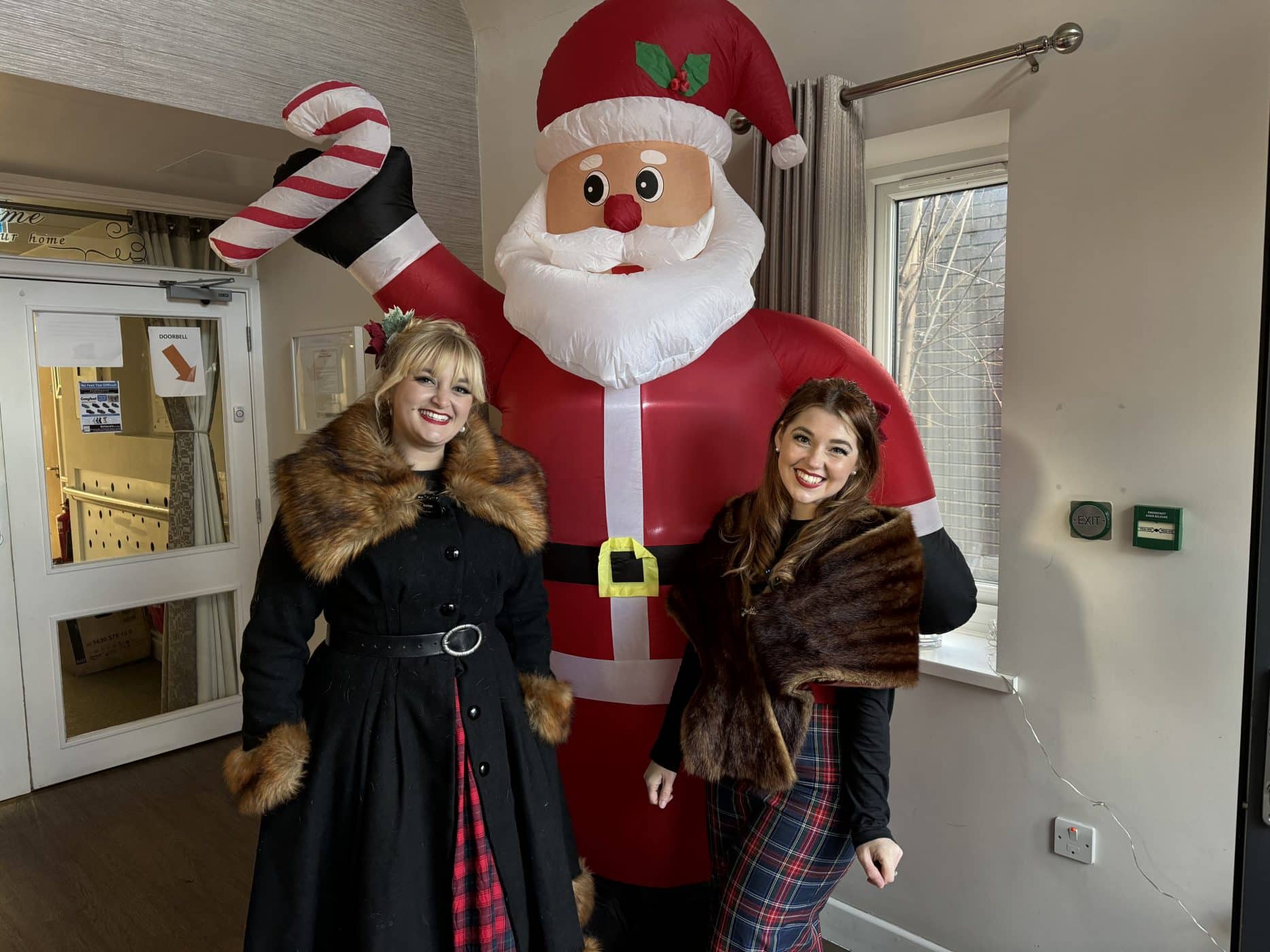 The Mince Pie Drive - Bridge Classic Cars