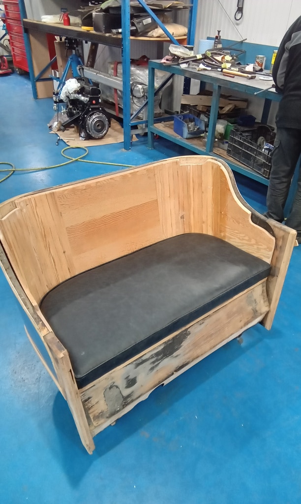 A 100-Year-Old Seat - Bridge Classic Cars