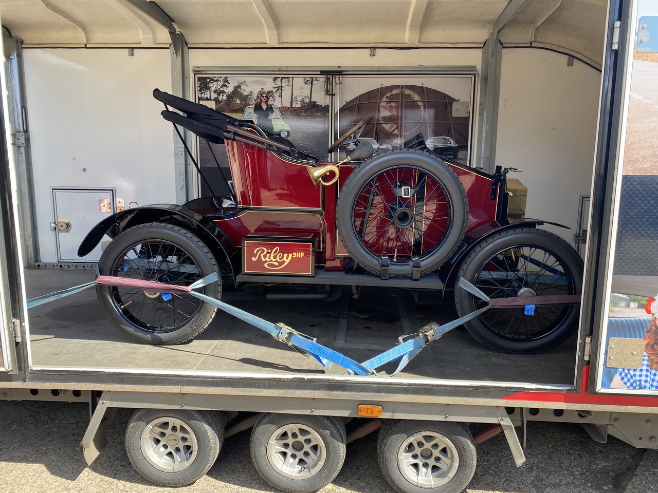 Our Riley Returns - Bridge Classic Cars