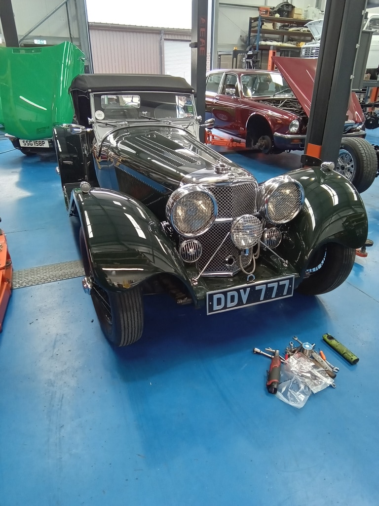 SS100 Refit - Bridge Classic Cars