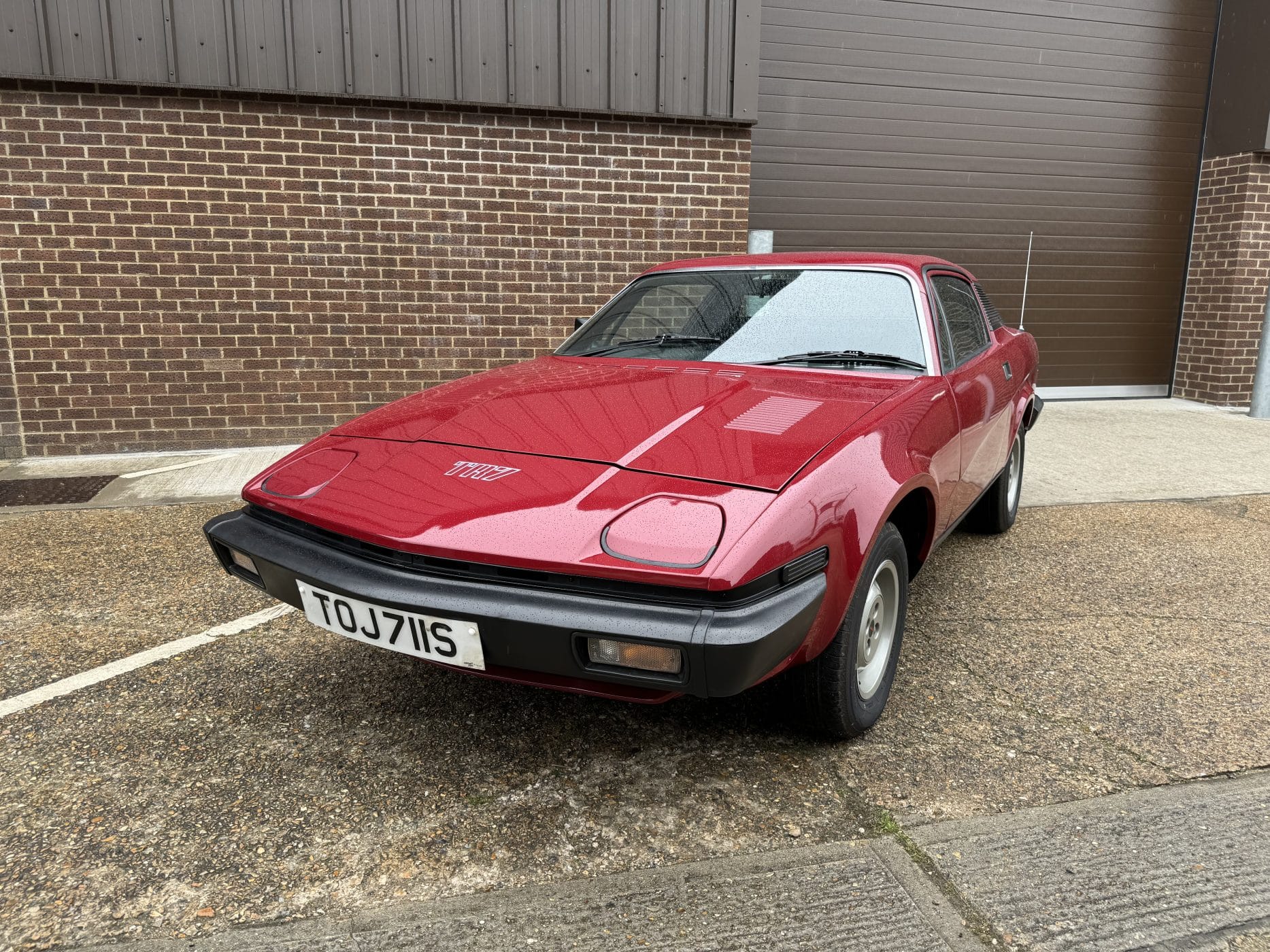 A TR7 Arrives - Bridge Classic Cars