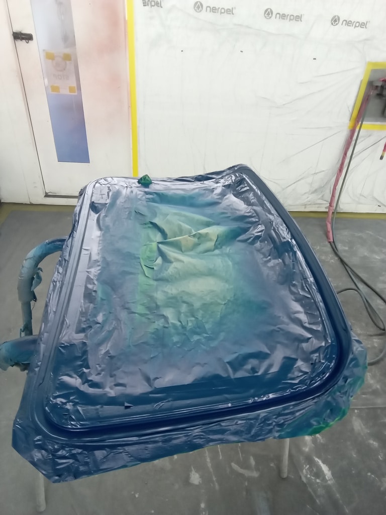 Boot Painting - Bridge Classic Cars