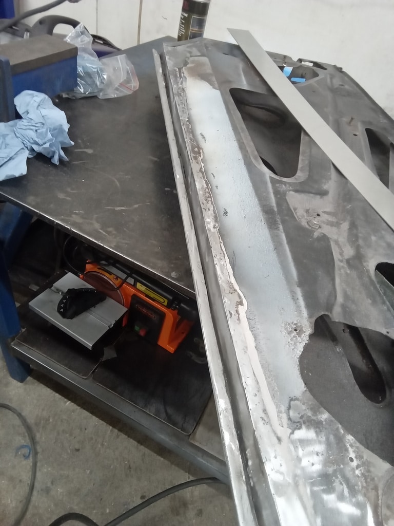 Repairing the Doors on the 1970 Aston Martin DBS Vantage - Bridge ...