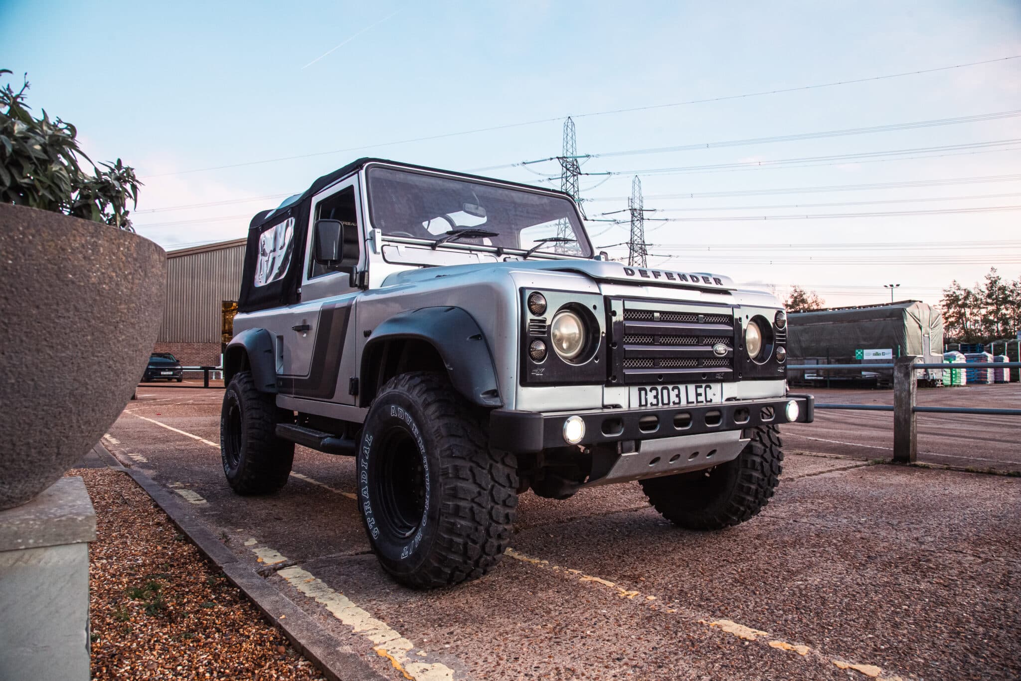 Car For Sale - 1987 Land Rover Defender V8