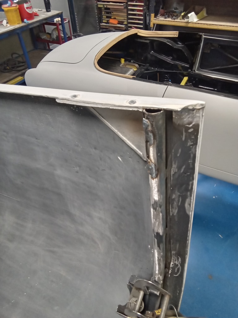 Polyfan and Levelling on the 1955 Aston Martin DB2/4 Drophead Coupe ...