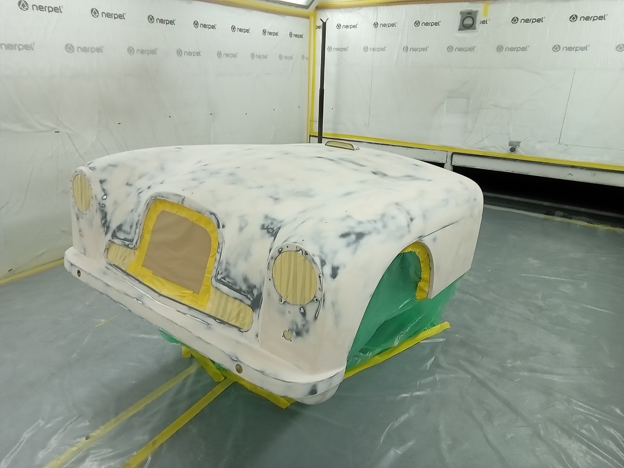 Polyfan and Levelling on the 1955 Aston Martin DB2/4 Drophead Coupe ...